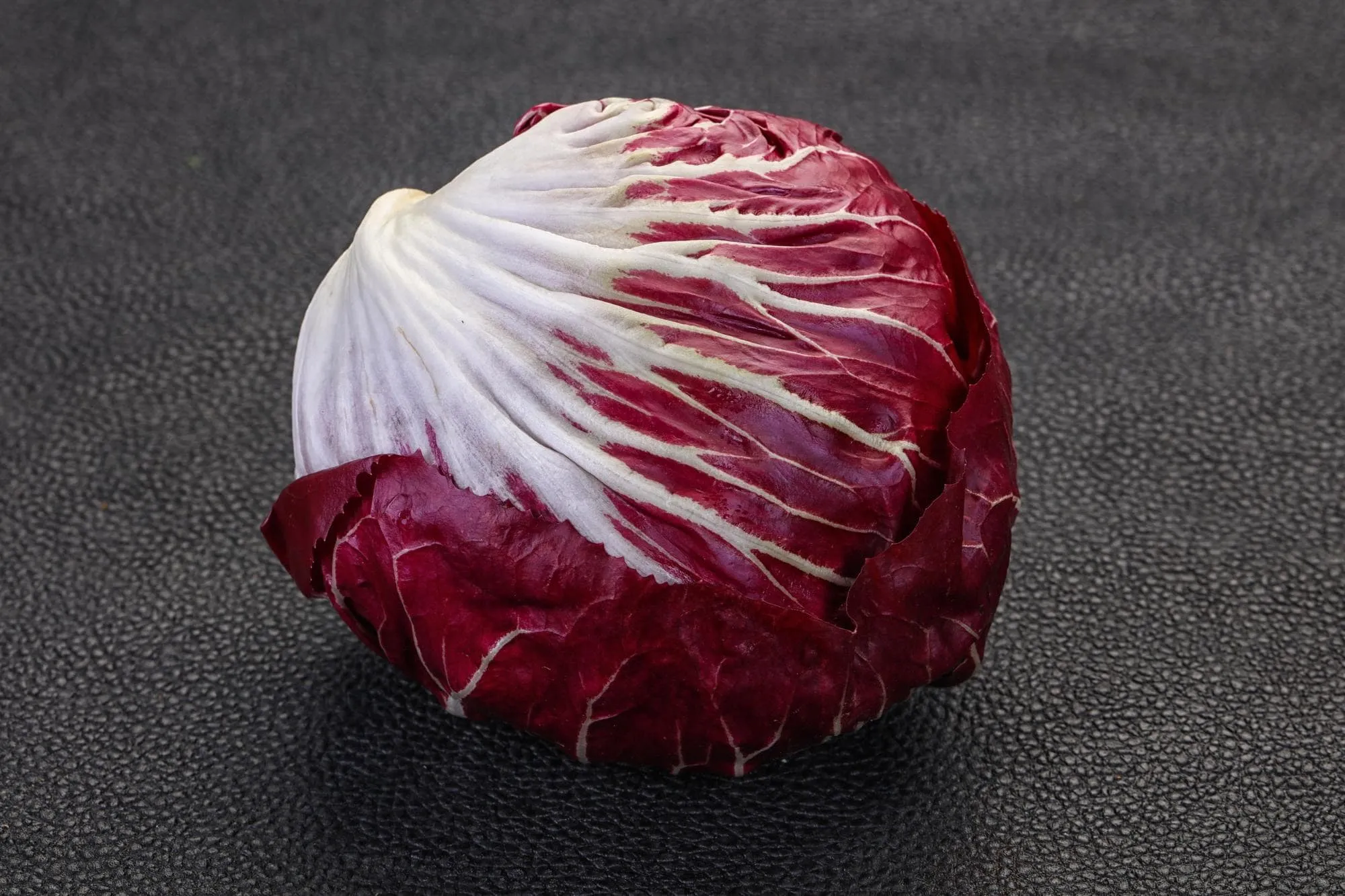 Is Red Leaf Chicory Low FODMAP? The Full Guide