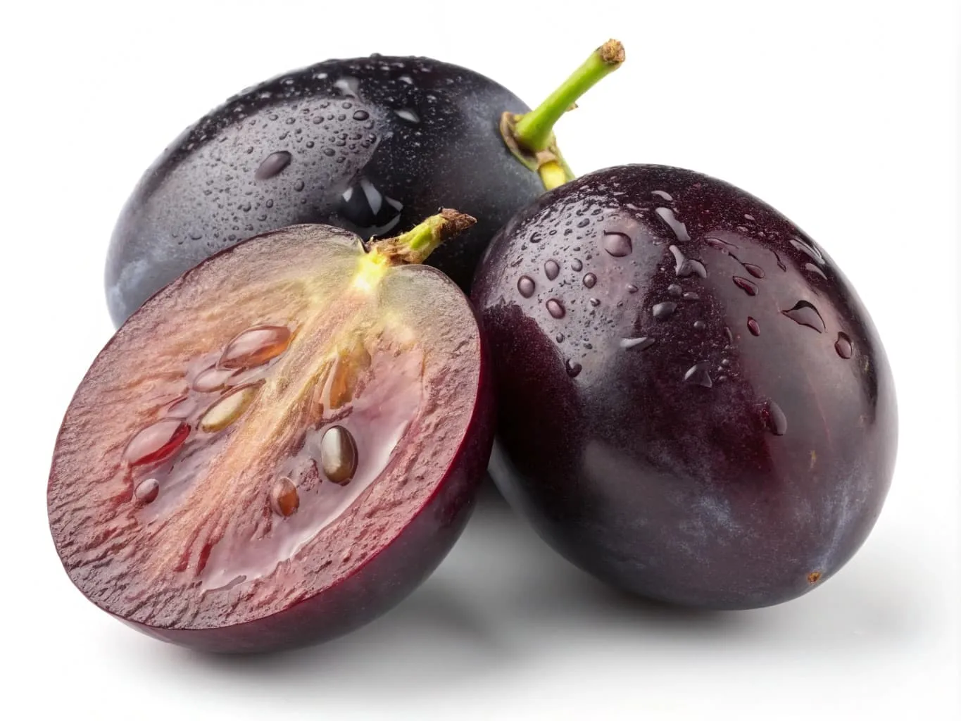 Are Black Grapes Low FODMAP? The Full Guide