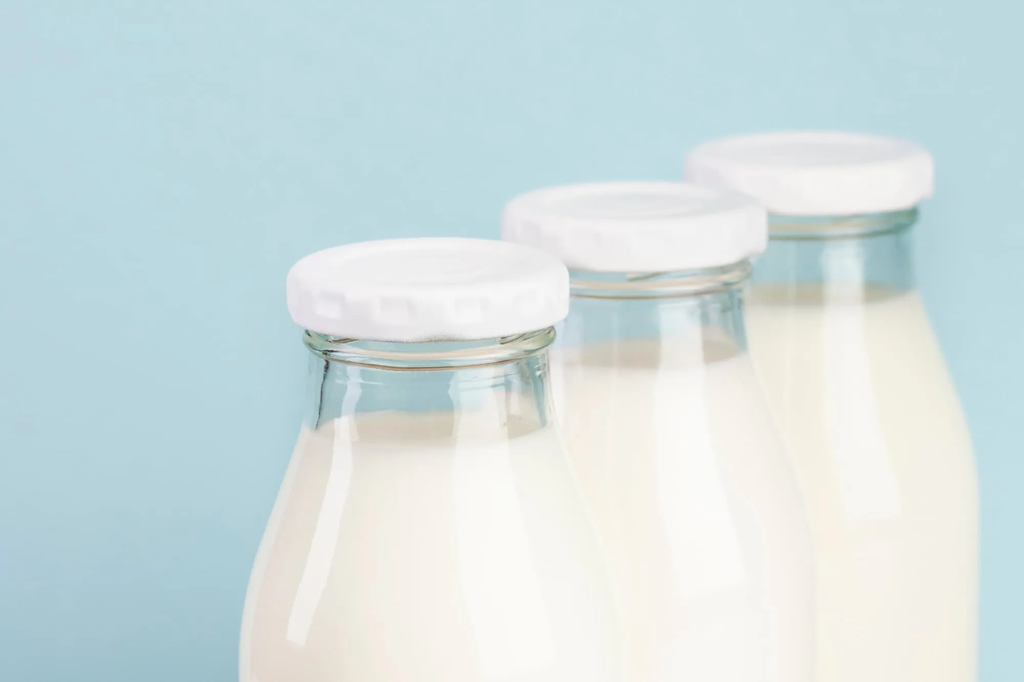 Is Lactose Free Milk Low FODMAP? The Full Guide
